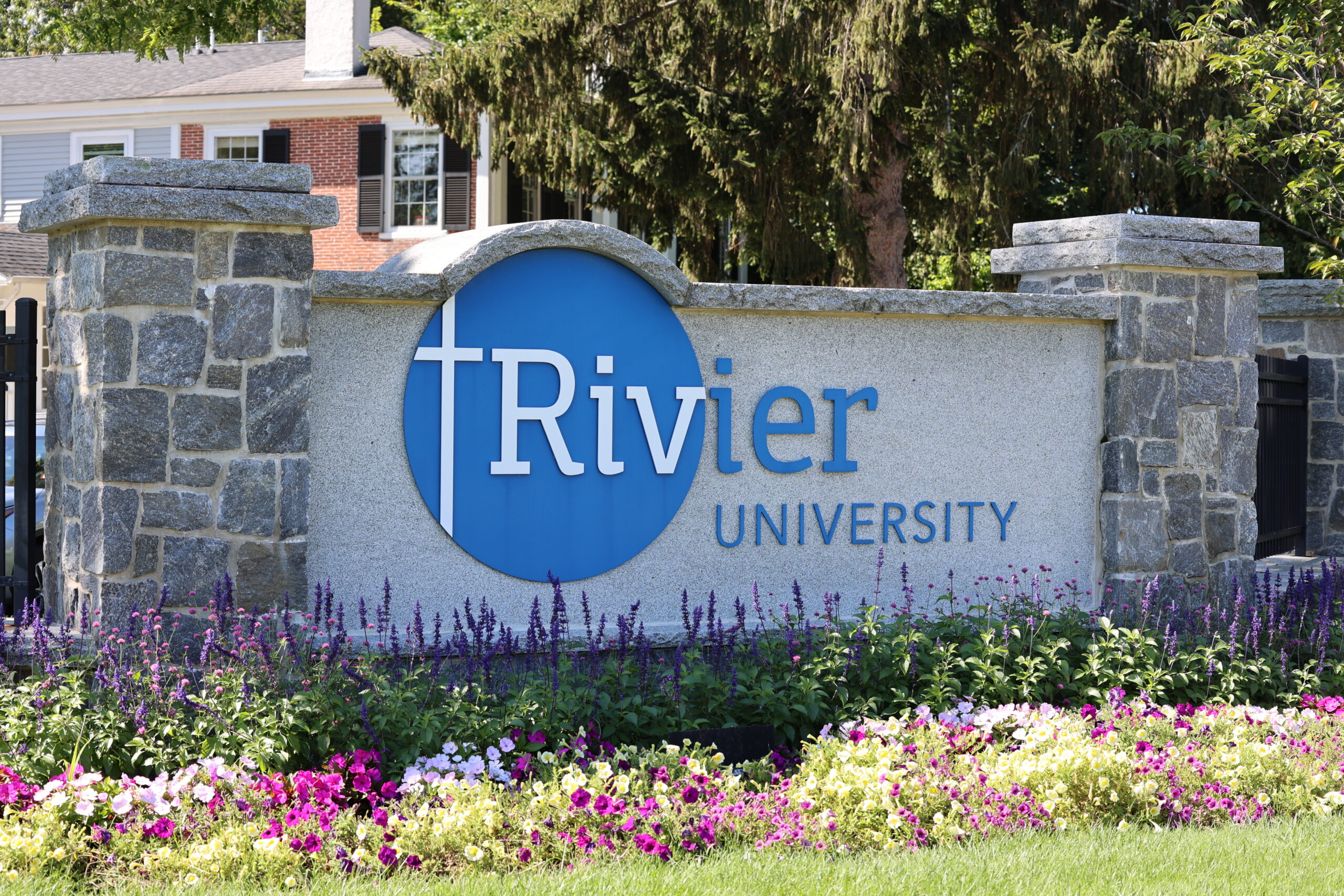 Rivier announces transfer pathways for Anna Maria students | News ...